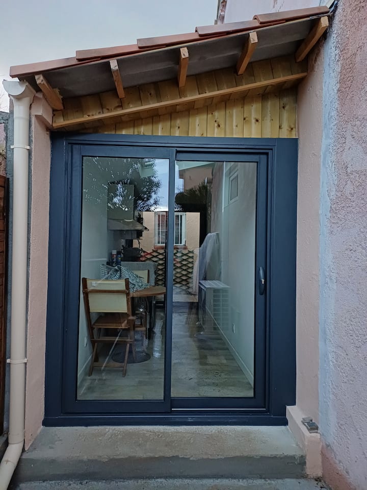 Chambre Chez L'habitant En Toute Indépendance - Le Cannet