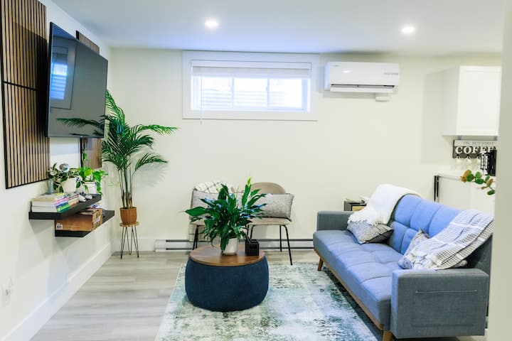 Newly Built: Modern Loft In The Fairways - Moncton