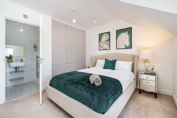 20%off|longstay|contractors|parking|sleeps8|wifi - High Wycombe