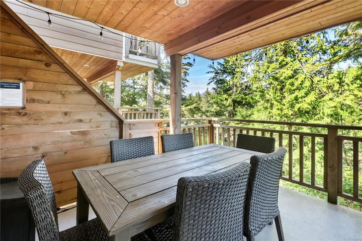 Views! Peaceful Cabin On Spring Cove • Seas&trees - Ucluelet
