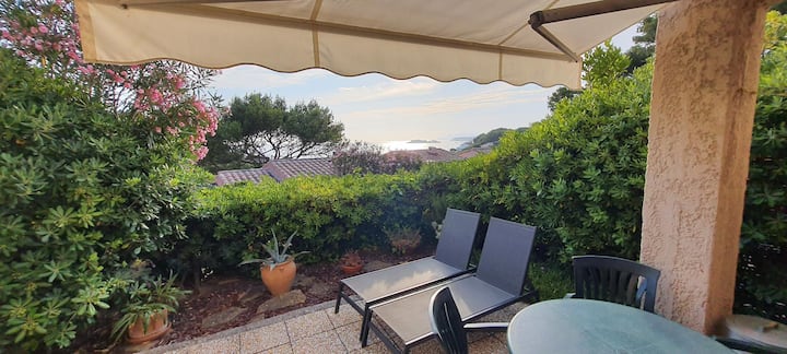 Sanary Sur Mer Rez De Jardin 4 Personnes - Sanary-sur-Mer