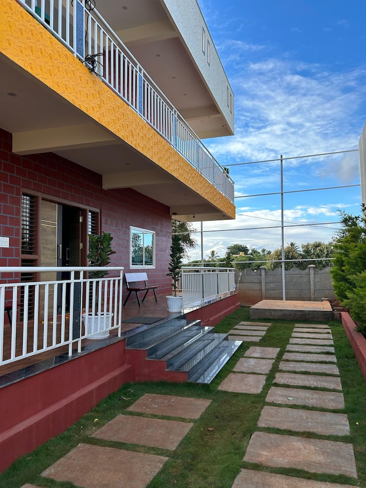 Lazy Daisy Meadows - R1 - Houses for Rent in Bangalore Rural, Karnataka ...