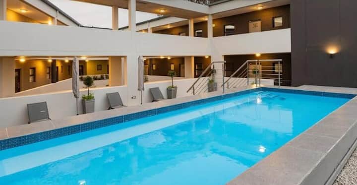 308 The Meadows Luxury Deluxe -