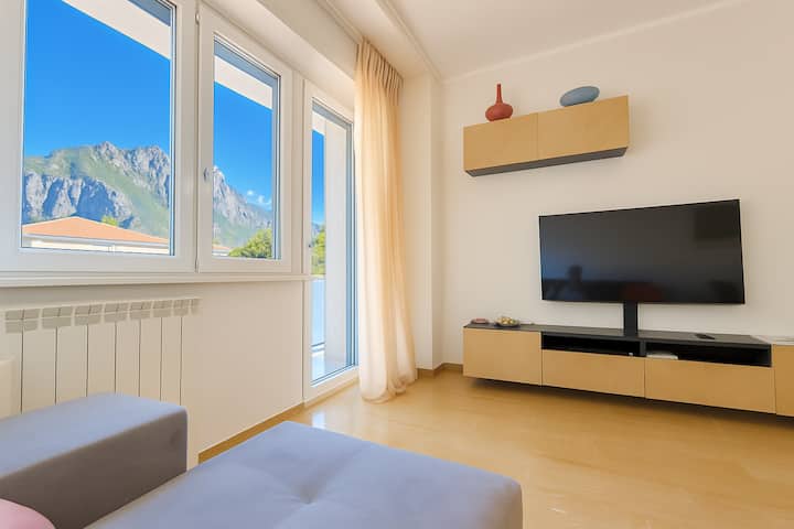 Appartamento In Centro A Lecco - 레코