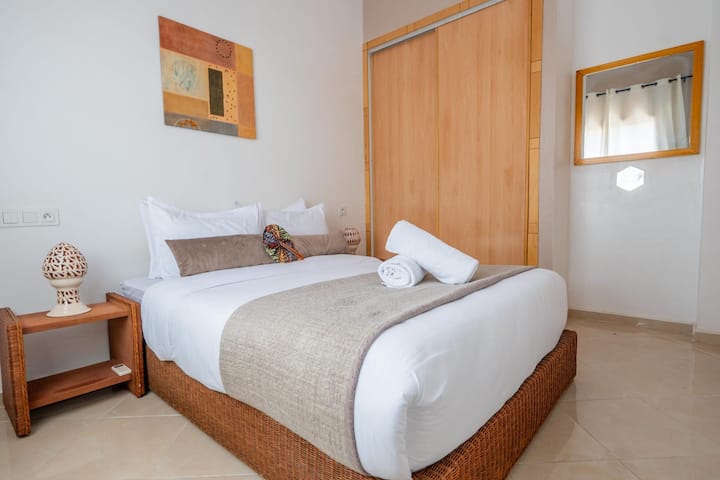 Nouveau Sakina Home, Gueliz, à Côté D'amoud Mcdo - Marrakesh