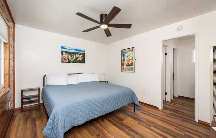 New-yellowstone(room 7)-wifi-1/2mi To Lake - Chester, CA