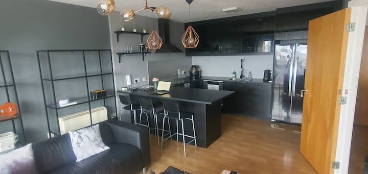 2 Bed Apartment In Liberties - 