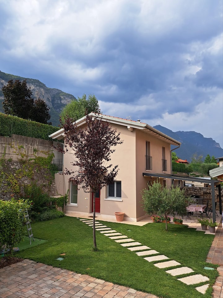 Cottage Between Lake Garda, Dolomites And Verona - Lake Garda