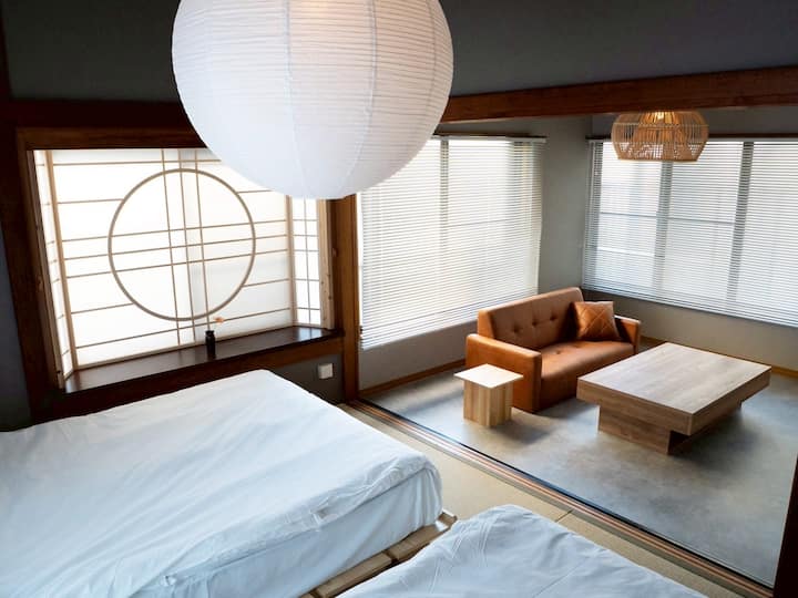 【New Open】駅徒歩8分 最大6名 /和モダン一軒家 /浅草10分/スカイツリー6分 - Asakusa