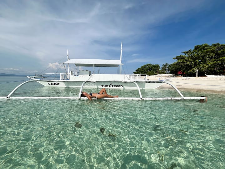 Romantic Getaway With Ocean View And Unique Tours - Tagbilaran City