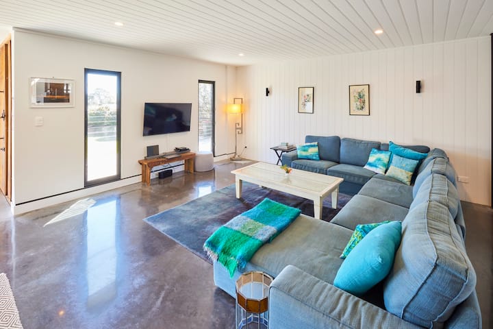 Horizons Currarong - Architect Designed Eco-house - Currarong