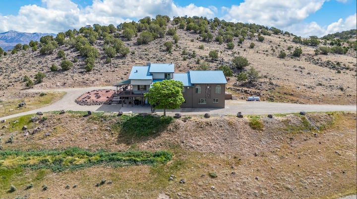 Beehive House - Mesa, CO