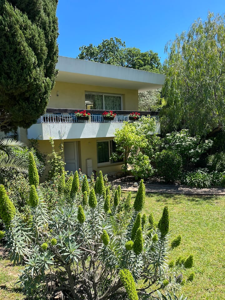 Superbe Villa Proche Des Plages Et Très Calme - Juan-les-Pins