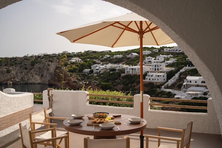 Unique Beachfront Property In Menorca - Minorque