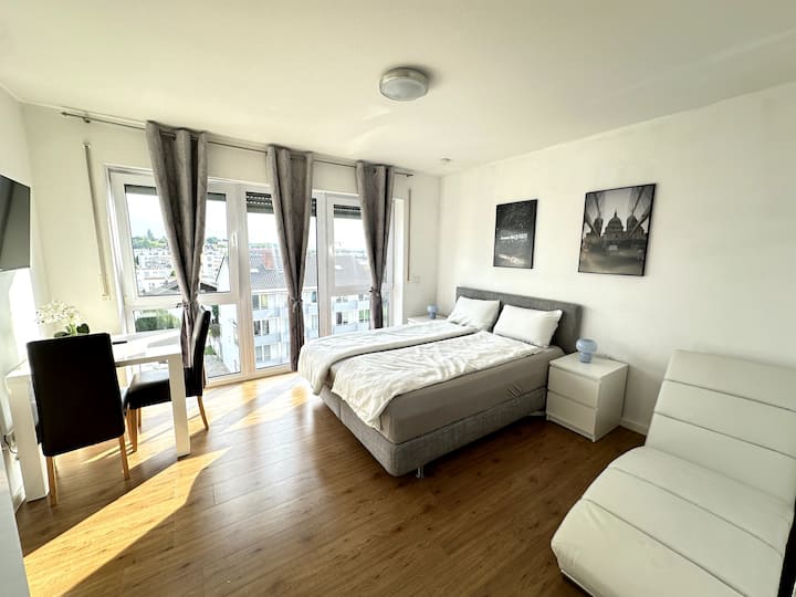 Zimmer 43 Würzburger Str. 67 · City Apartment Mit - Aschaffenburg