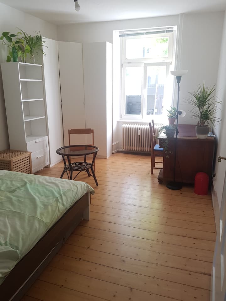Helles Zimmer In Allerbester Lage! - Constance
