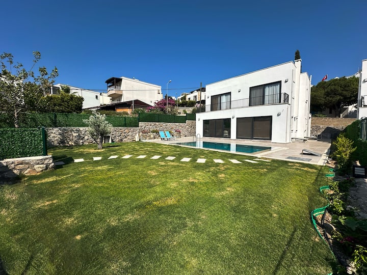 Bodrum 3 Odalı ÖZel Havuzluvilla - Gündoğan
