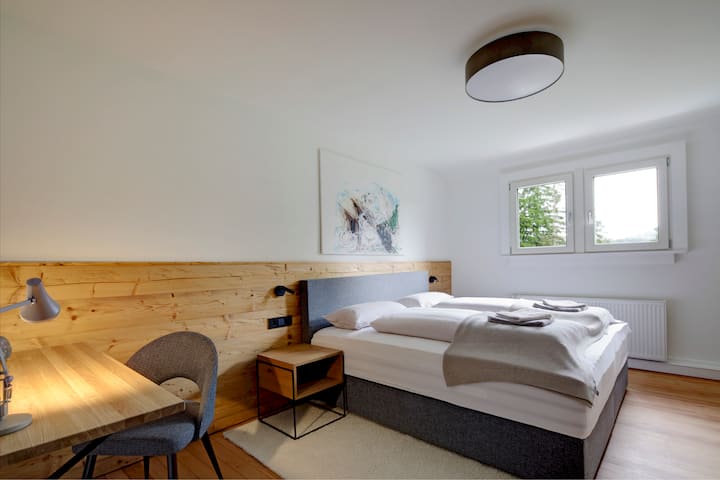 1 - Moderne Fewo In Alten Gemäuern - Feldberg