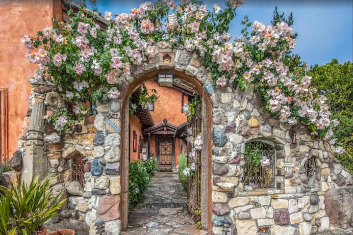 Home Hacienda Aguajito In Carmel-by-the-sea, Ca - Monterey, CA