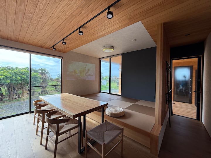 二つの海と暮らしを遊ぶ やまもと邸/空港から車5分/土盛•大瀬海岸近く/あやまる岬へ自転車10分 - Amami