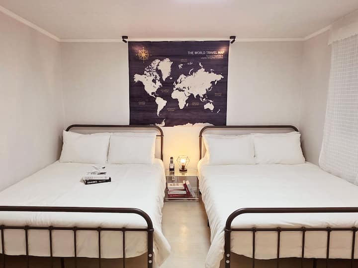 [Ian Seoul] 우장산역 도보 5분고척돔 Kbs아레나 퀸 침대 3개 가족여행 서울여행 - Seoul