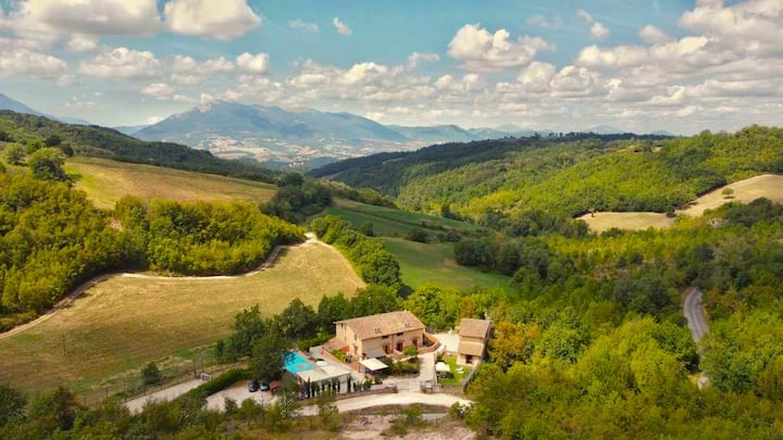 Casale Selvicolle - 31 Posti Con Piscina Privata - Marche
