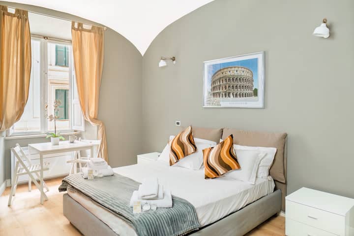 Casa A Pochi Passi Dal Colosseo - Rome
