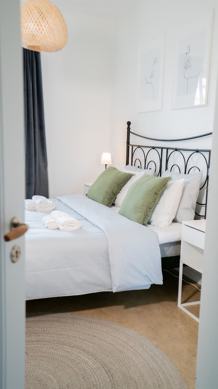 Chic 1br | City Center | Sleeps 4 |Brämaregården - Gothenburg
