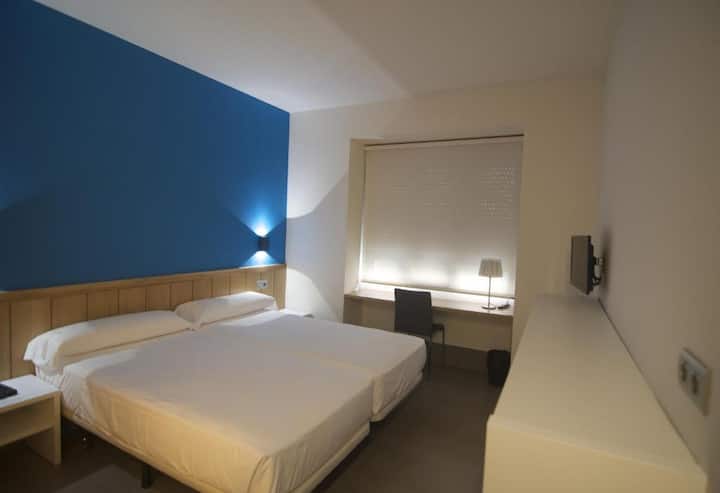 The Book Factory Hostel By Gaiarooms - Triple - Valladolid, España