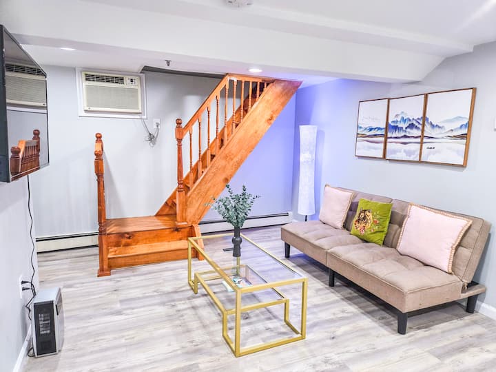 Chic-spacious Home For 3- Nyc Just Mlns Away - Union City