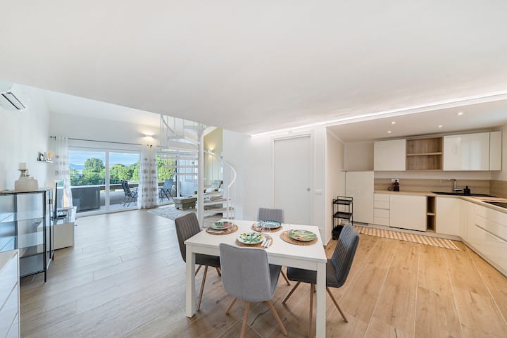Tera's Home, A Due Passi Dal Lago, Con 2 Piscine - Desenzano del Garda