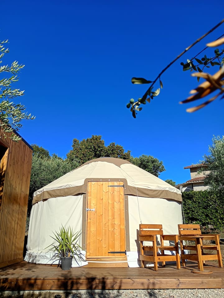 Glamping Agricolo Peku Peku - Yurta Olivia - - Molise