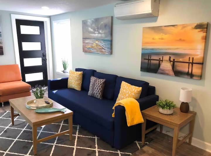 Chic 1br W/ Pool Walk To Ocean - Atlantic Beach, FL
