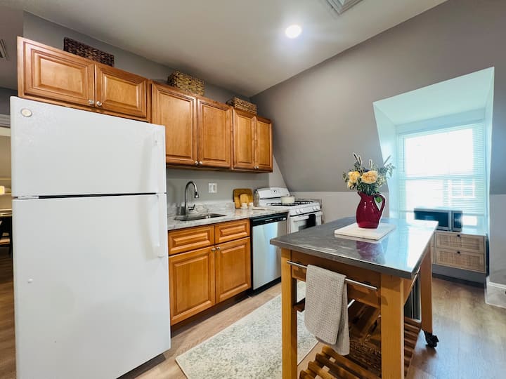 Cozy 2br Near Harvard & Mit - Cambridge