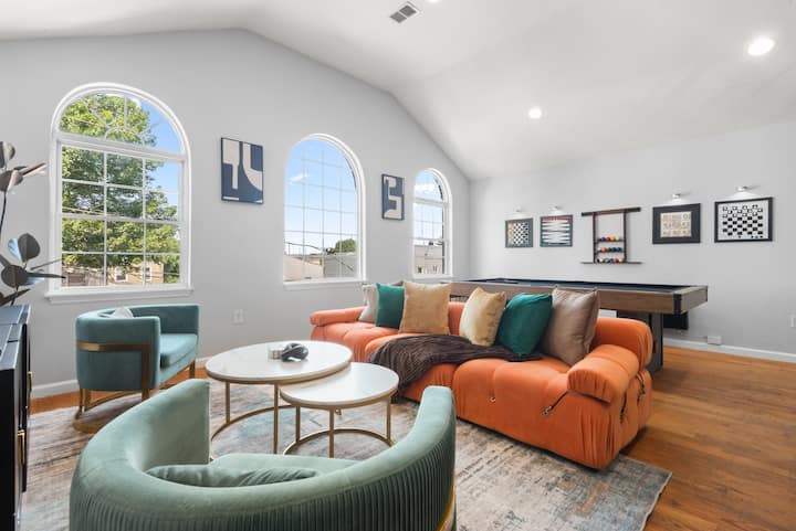 Modern 3br • Pool Table • Sleeps 11 • Near Nyc - Jersey City, NJ