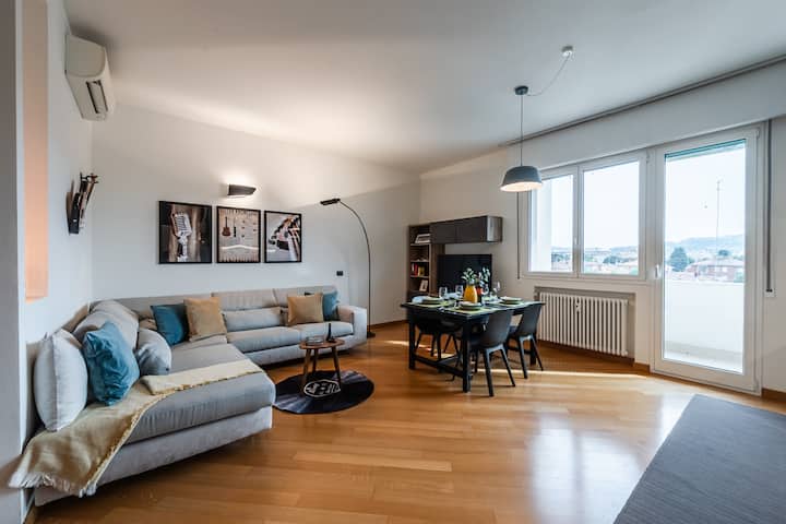 [Bologna,con Posto Auto] Corde&colori - Bolonia