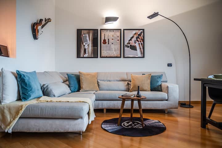 [Bologna,con Posto Auto] Corde&colori - Bologna