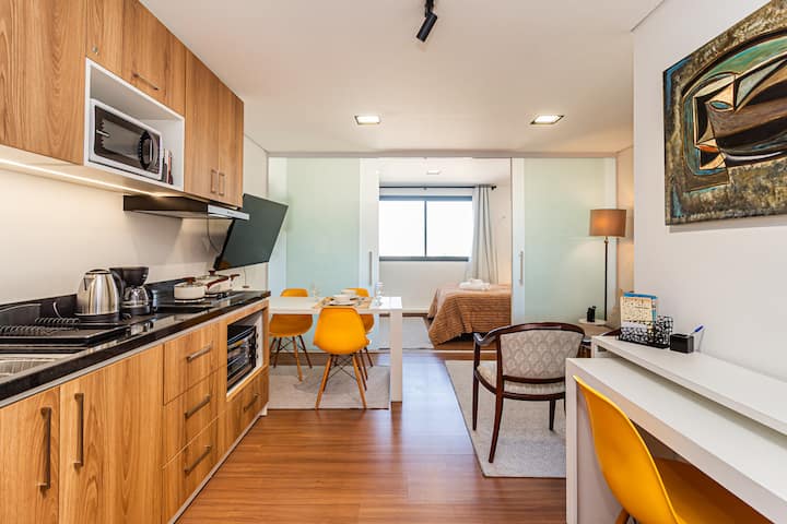 3 Hóspedes, Ar Cond, Cozinha Completa + 1 Vaga - Pelotas