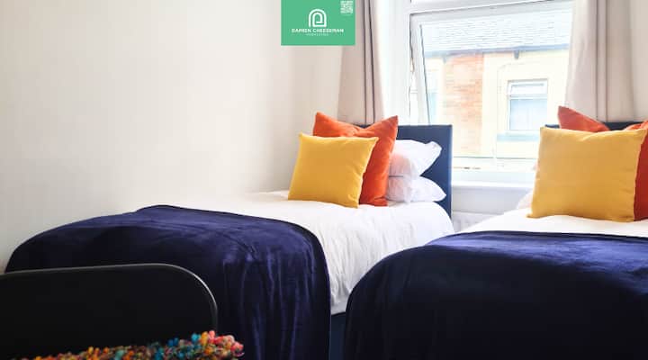 Entire Towneley Lodge | 2 Bed Burnley - Burnley