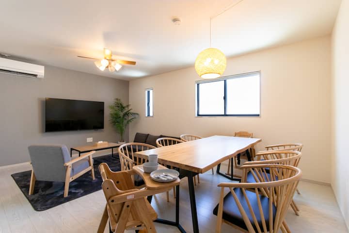 博多駅から1駅！最大10名で4ldk広々一軒家｜hub吉塚 - Fukuoka