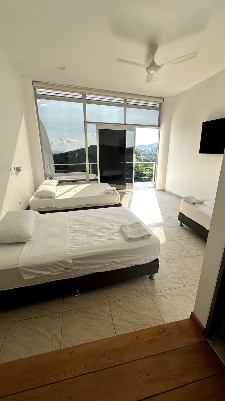 Maravillosa Suite Familiar Spa - La Mesa