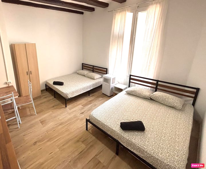 Studio-apartment In Center/ac/a - Barcelone