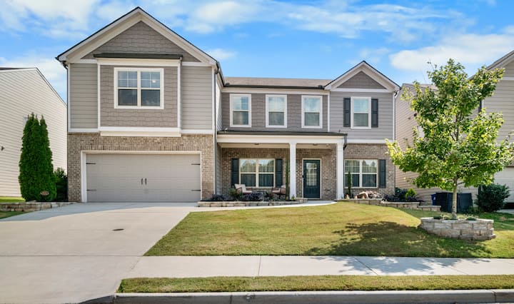Family Fun House W/game Room - Auburn
