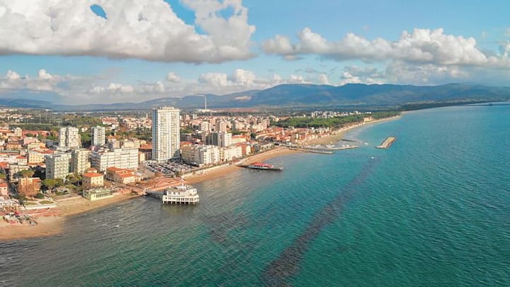 Casina Fronte Mare - Follonica