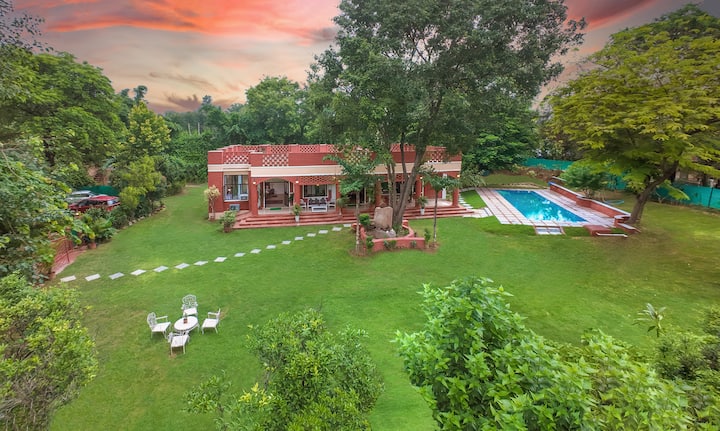 Hostie Tranquil Greens - Farmhouse, Near Sec58,ggn - Nueva Delhi