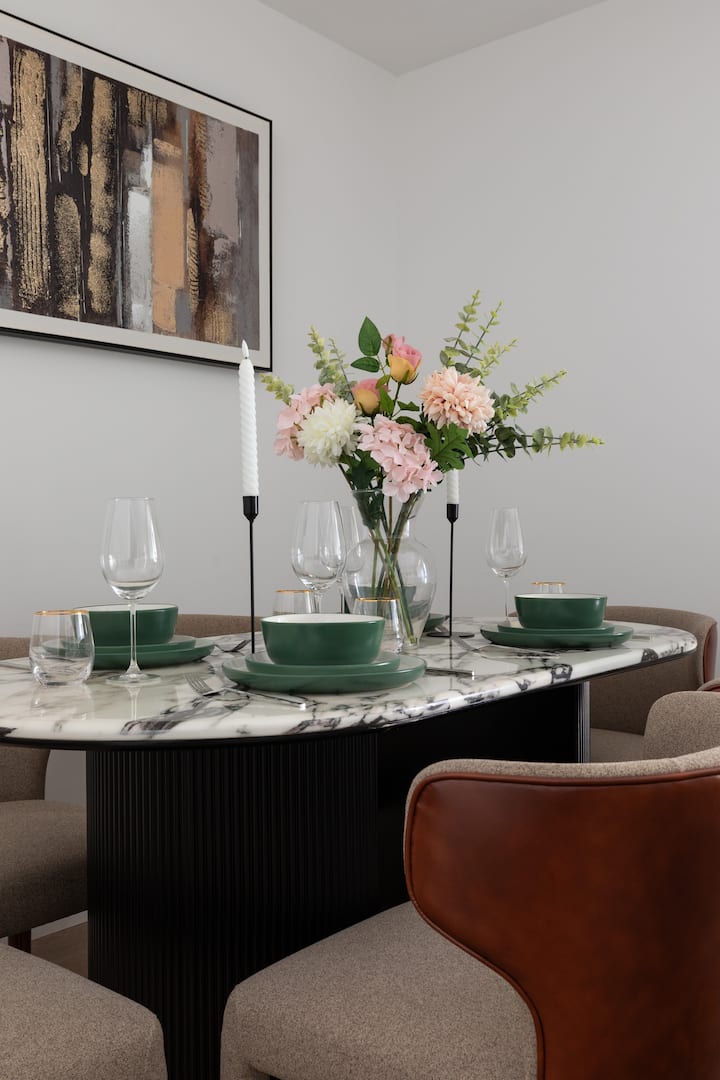 Imperial Riverside Residence - Fulham