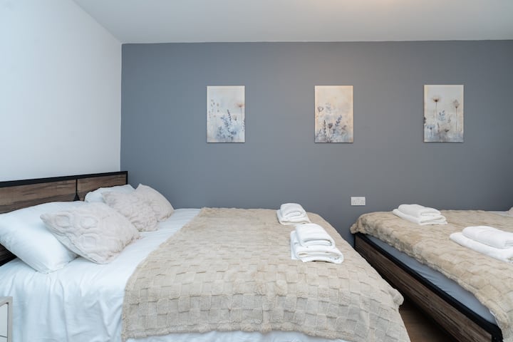 Open Mind Property -8 Guests, 4beds & Free Parking - Hayling Island