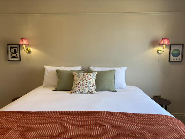 Clifton,modern Two Bed Apt - 布里斯托爾