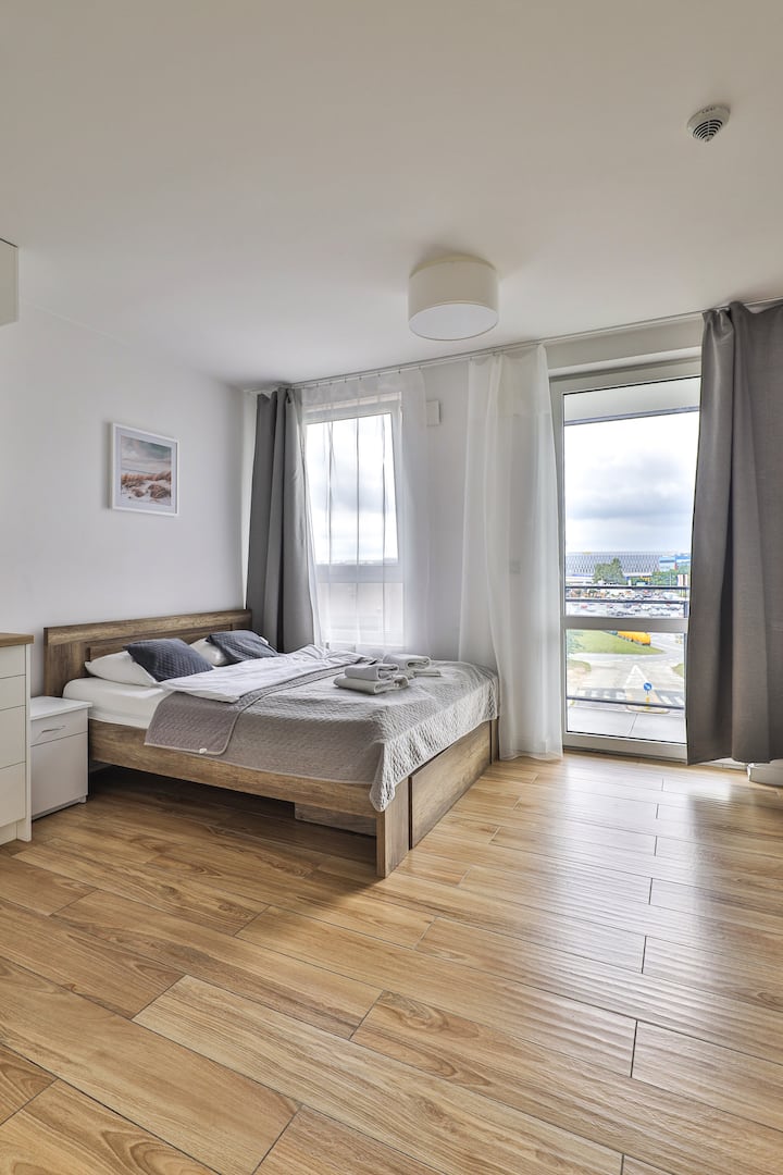Wiktoryn 6 By Perfect Apart 53 - Warschau