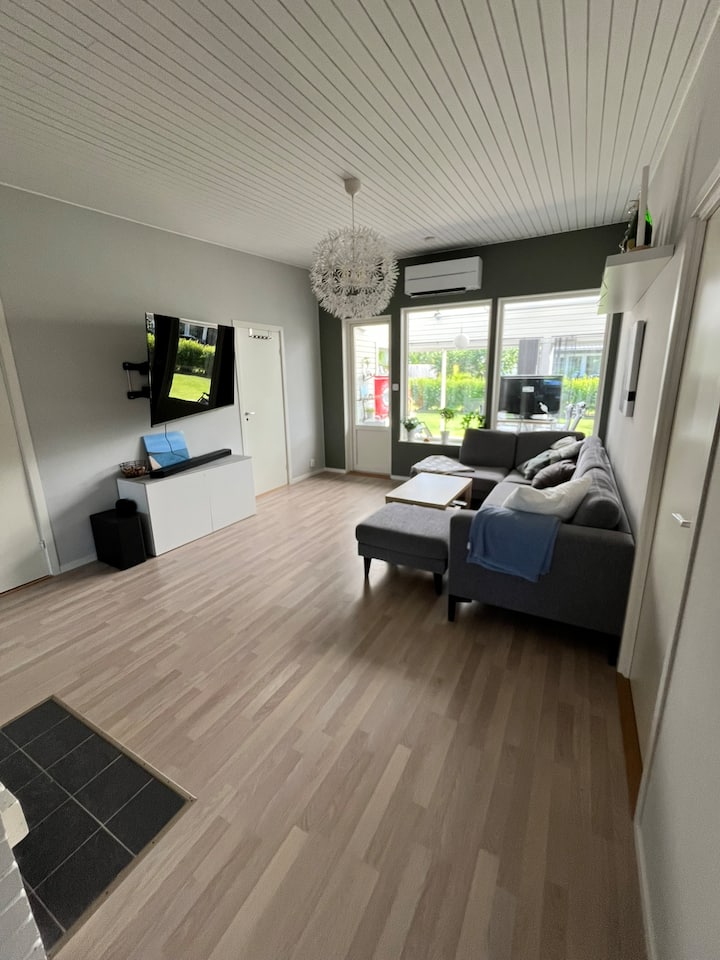 Radhus I Lugnt Område - Linköping
